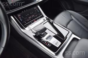 Black Audi Q7 2022 in Riga, with an engine capacity of 3.00 L and mileage of 107 thousand km for 34900 €, photo 6 on AUTOMOTO.COM.LV