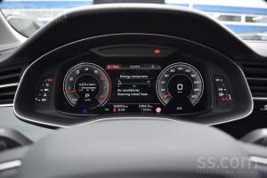 Black Audi Q7 2022 in Riga, with an engine capacity of 3.00 L and mileage of 107 thousand km for 34900 €, photo 12 on AUTOMOTO.COM.LV