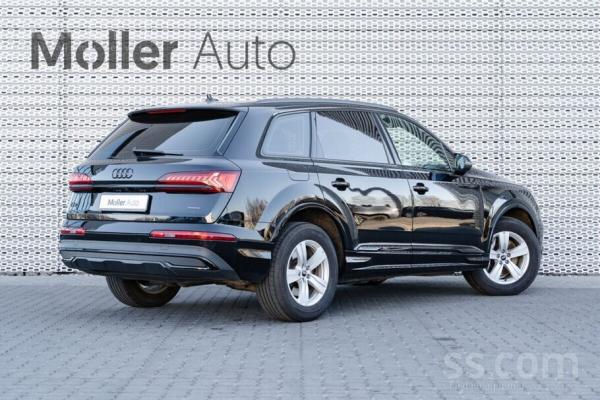 Black Audi Q7 2022 in Riga, with an engine capacity of 3.00 L and mileage of 95 thousand km for 41900 €, photo 4 on AUTOMOTO.COM.LV