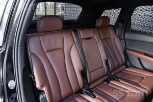 Black Audi Q7 2022 in Riga, with an engine capacity of 3.00 L and mileage of 95 thousand km for 41900 €, photo 26 on AUTOMOTO.COM.LV