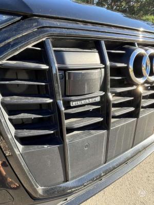 Melns Audi Q7 2022 Alīta, ar dzinēja tilpumu 3.00 L un nobraukumu 121 tūkst. km par 23500 €, foto 8 vietnē AUTOMOTO.COM.LV
