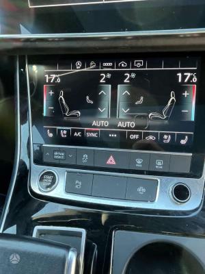 Melns Audi Q7 2022 Alīta, ar dzinēja tilpumu 3.00 L un nobraukumu 121 tūkst. km par 23500 €, foto 10 vietnē AUTOMOTO.COM.LV