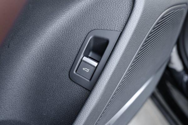 Черный Ауди Ку 7 2022 в Марупе, объемом двигателя 3.00 л и пробегом 95 тыс. км за 39490 €, фото 8 на AUTOMOTO.COM.LV