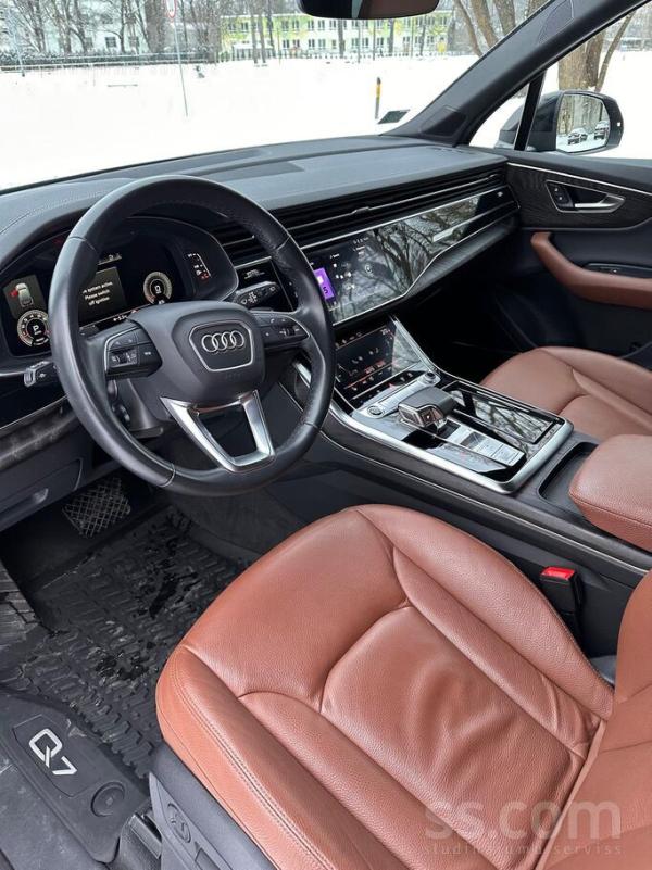 Black Audi Q7 2022 in Riga, with an engine capacity of 3.00 L and mileage of 94 thousand km for 39900 €, photo 7 on AUTOMOTO.COM.LV