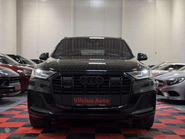Melns Audi Q7 2022 Viļņa, ar dzinēja tilpumu 3.00 L un nobraukumu 80 tūkst. km par 48990 €, foto 2 vietnē AUTOMOTO.COM.LV