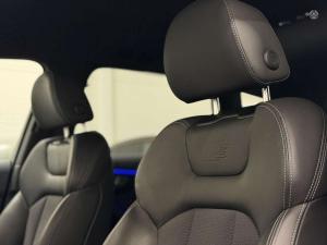 Black Audi Q7 2022 in Vilnius, with an engine capacity of 3.00 L and mileage of 80 thousand km for 48990 €, photo 14 on AUTOMOTO.COM.LV
