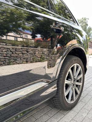 Black Audi Q7 2022 in Vilnius, with an engine capacity of 3.00 L and mileage of 96 thousand km for 46550 €, photo 8 on AUTOMOTO.COM.LV