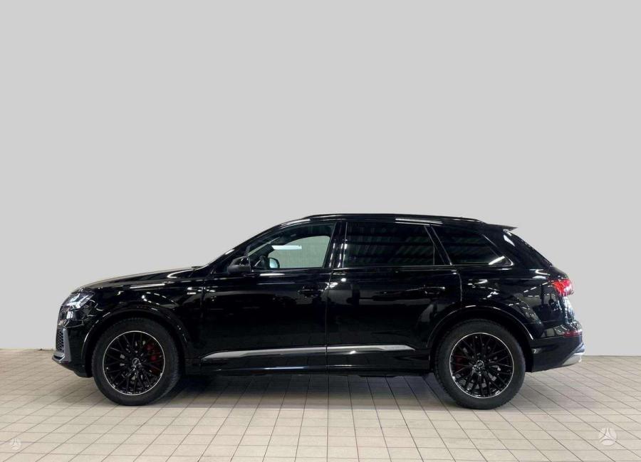 Black Audi Q7 2022 in Kaunas, with an engine capacity of 3.00 L and mileage of 114 thousand km for 45900 €, photo 3 on AUTOMOTO.COM.LV
