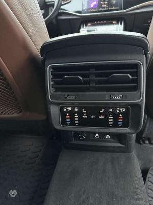 Melns Audi Q7 2022 Rīga, ar dzinēja tilpumu 3.00 L un nobraukumu 95 tūkst. km par 41500 €, foto 9 vietnē AUTOMOTO.COM.LV