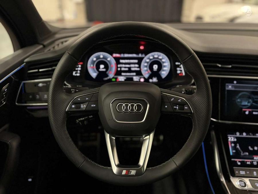 Melns Audi Q7 2023 Viļņa, ar dzinēja tilpumu 2.99 L un nobraukumu 12 tūkst. km par 65000 €, foto 21 vietnē AUTOMOTO.COM.LV
