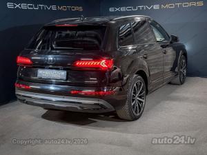 Melns Audi Q7 2023 Tallina, ar dzinēja tilpumu 3.00 L un nobraukumu 52 tūkst. km par 62500 €, foto 29 vietnē AUTOMOTO.COM.LV