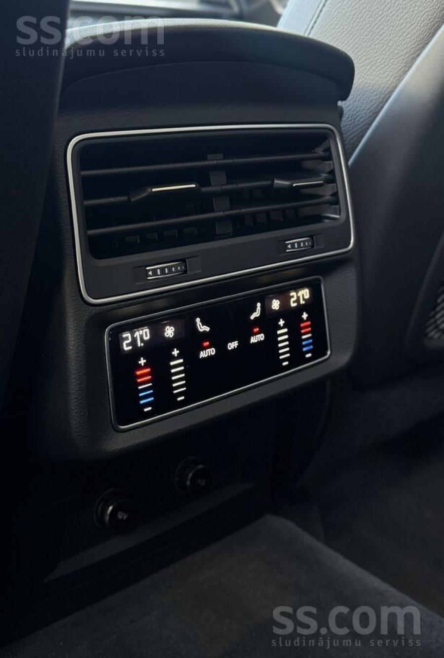 Melns Audi Q7 2023 Rīga, ar dzinēja tilpumu 3.00 L un nobraukumu 90 tūkst. km par 44900 €, foto 16 vietnē AUTOMOTO.COM.LV