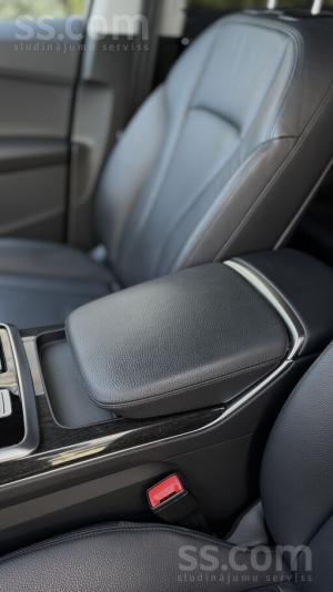 Melns Audi Q7 2023 Rīga, ar dzinēja tilpumu 3.00 L un nobraukumu 90 tūkst. km par 44900 €, foto 24 vietnē AUTOMOTO.COM.LV