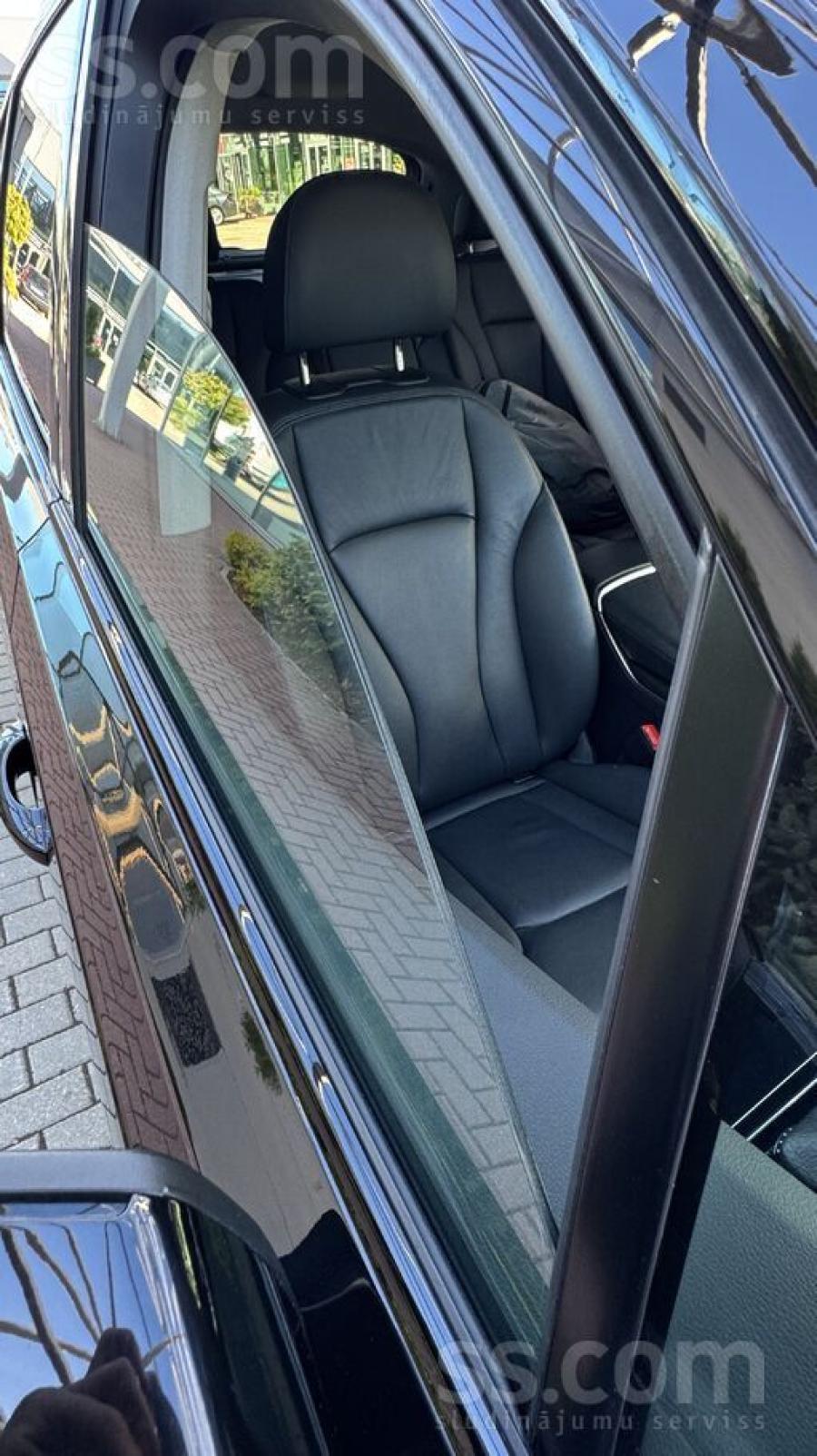 Melns Audi Q7 2023 Rīga, ar dzinēja tilpumu 3.00 L un nobraukumu 90 tūkst. km par 44900 €, foto 25 vietnē AUTOMOTO.COM.LV