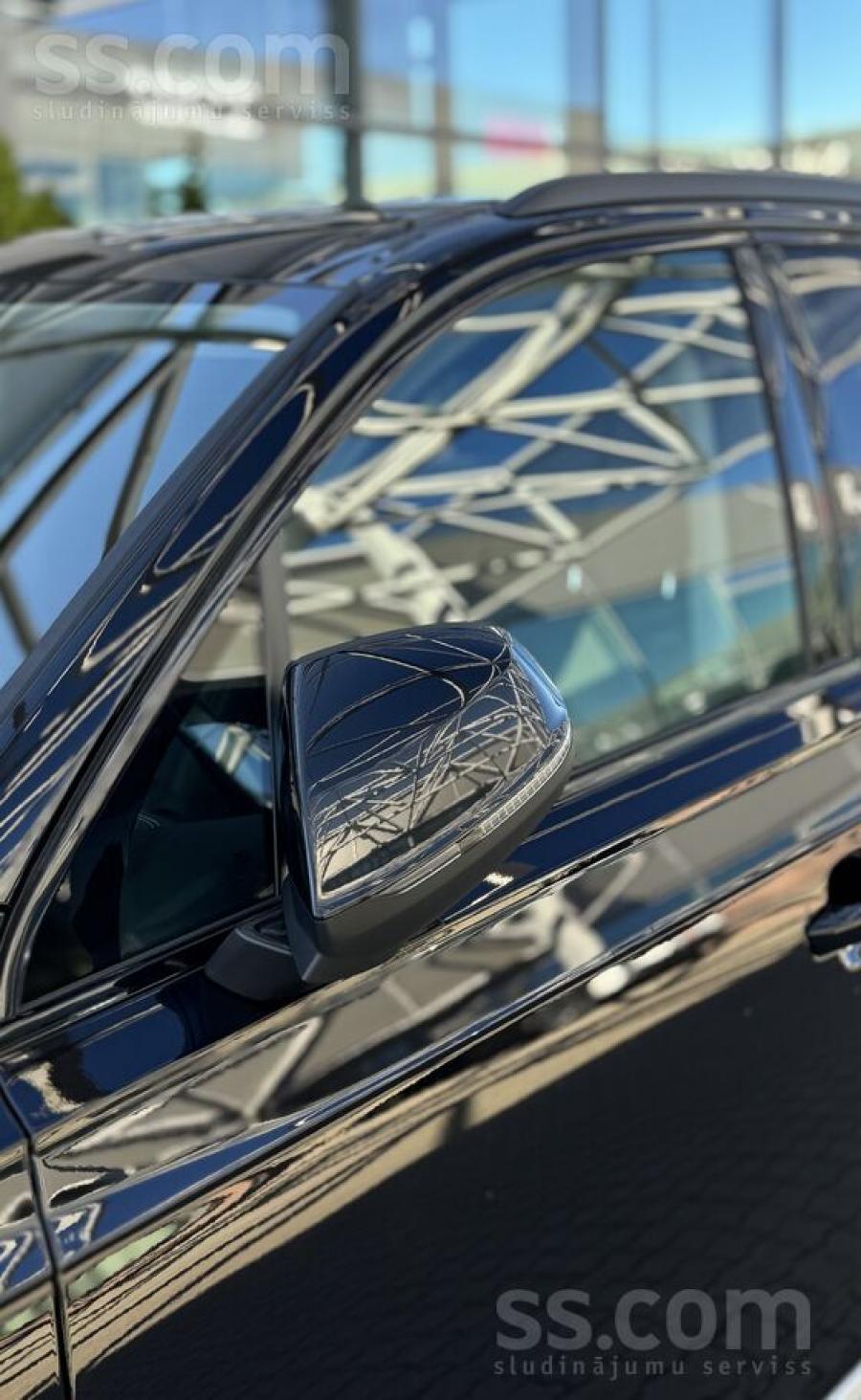 Melns Audi Q7 2023 Rīga, ar dzinēja tilpumu 3.00 L un nobraukumu 90 tūkst. km par 44900 €, foto 27 vietnē AUTOMOTO.COM.LV