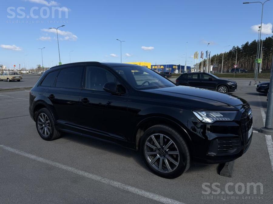 Melns Audi Q7 2023 Rīga, ar dzinēja tilpumu 3.00 L un nobraukumu 39 tūkst. km par 49900 €, foto 1 vietnē AUTOMOTO.COM.LV