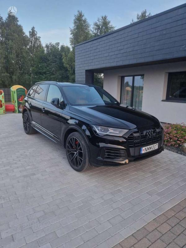 Melns Audi Q7 2023 Viļņa, ar dzinēja tilpumu 3.00 L un nobraukumu 69 tūkst. km par 53000 €, foto 2 vietnē AUTOMOTO.COM.LV