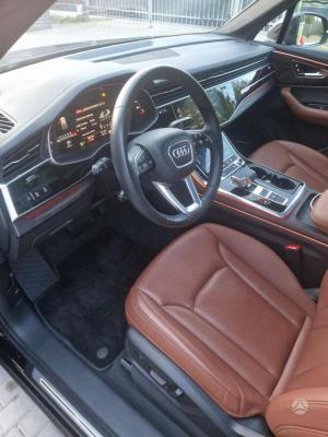 Black Audi Q7 2023 in Vilnius, with an engine capacity of 3.00 L and mileage of 69 thousand km for 53000 €, photo 9 on AUTOMOTO.COM.LV