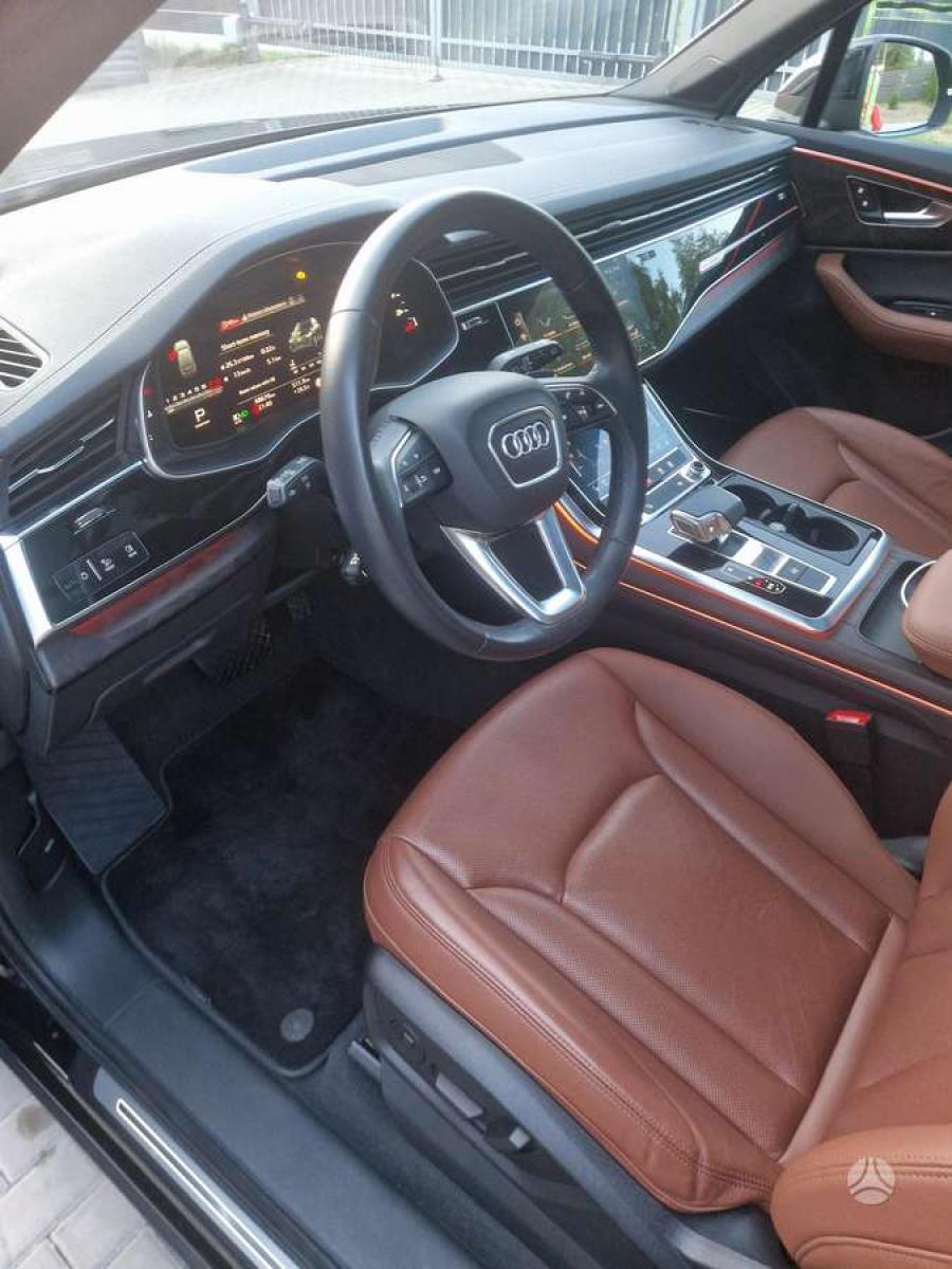 Black Audi Q7 2023 in Vilnius, with an engine capacity of 3.00 L and mileage of 69 thousand km for 53000 €, photo 9 on AUTOMOTO.COM.LV