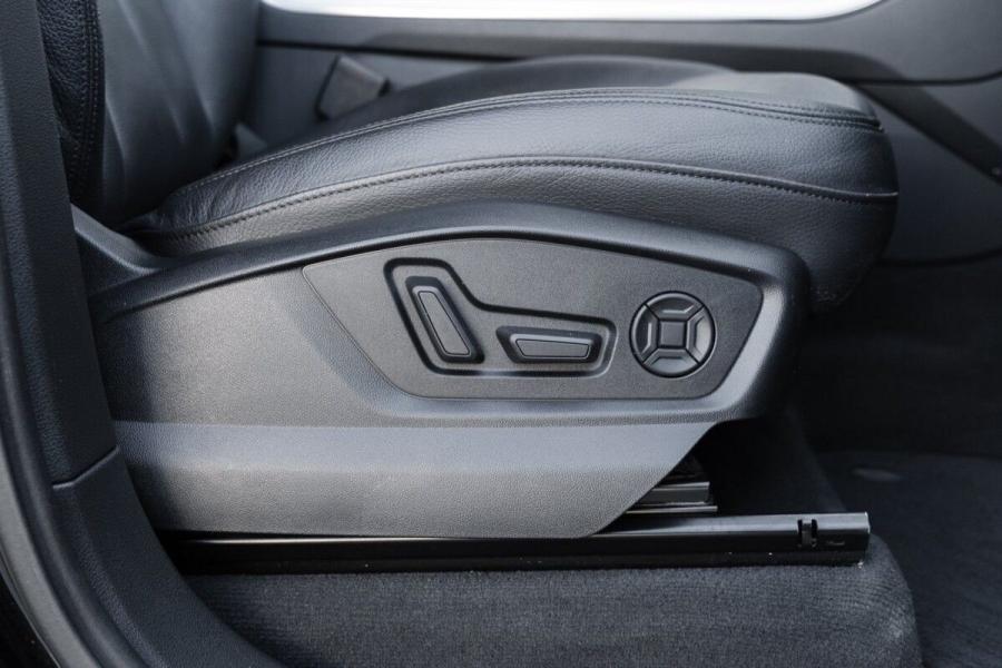 Melns Audi Q7 2023 Mārupe, ar dzinēja tilpumu 3.00 L un nobraukumu 127 tūkst. km par 38950 €, foto 9 vietnē AUTOMOTO.COM.LV