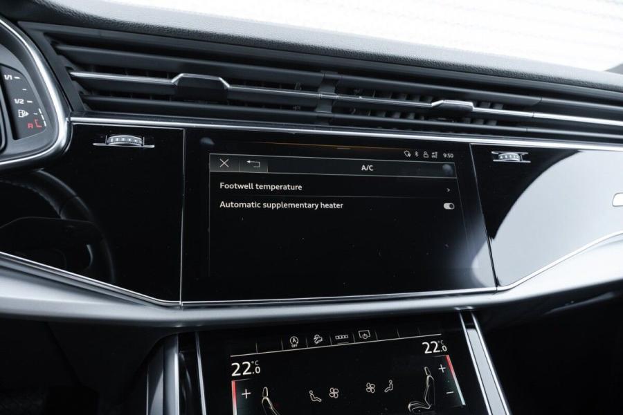 Melns Audi Q7 2023 Mārupe, ar dzinēja tilpumu 3.00 L un nobraukumu 127 tūkst. km par 38950 €, foto 19 vietnē AUTOMOTO.COM.LV