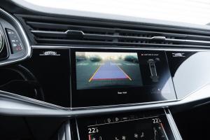 Melns Audi Q7 2023 Mārupe, ar dzinēja tilpumu 3.00 L un nobraukumu 127 tūkst. km par 38950 €, foto 27 vietnē AUTOMOTO.COM.LV