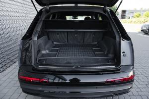 Melns Audi Q7 2023 Mārupe, ar dzinēja tilpumu 3.00 L un nobraukumu 127 tūkst. km par 38950 €, foto 32 vietnē AUTOMOTO.COM.LV