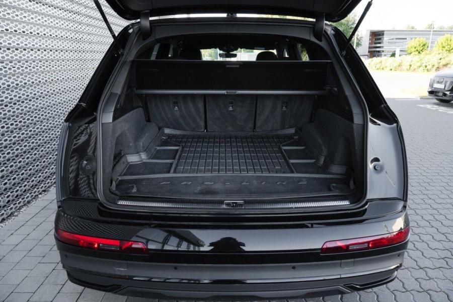 Melns Audi Q7 2023 Mārupe, ar dzinēja tilpumu 3.00 L un nobraukumu 127 tūkst. km par 38950 €, foto 32 vietnē AUTOMOTO.COM.LV