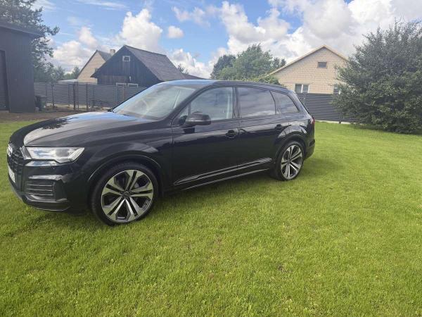 Black Audi Q7 2023 in Raseiniai, with an engine capacity of 2.97 L and mileage of 170 thousand km for 34500 €, photo 4 on AUTOMOTO.COM.LV