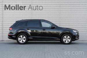 Black Audi Q7 2023 in Riga, with an engine capacity of 3.00 L and mileage of 127 thousand km for 38950 €, photo 6 on AUTOMOTO.COM.LV