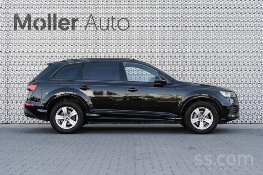 Black Audi Q7 2023 in Riga, with an engine capacity of 3.00 L and mileage of 127 thousand km for 38950 €, photo 6 on AUTOMOTO.COM.LV