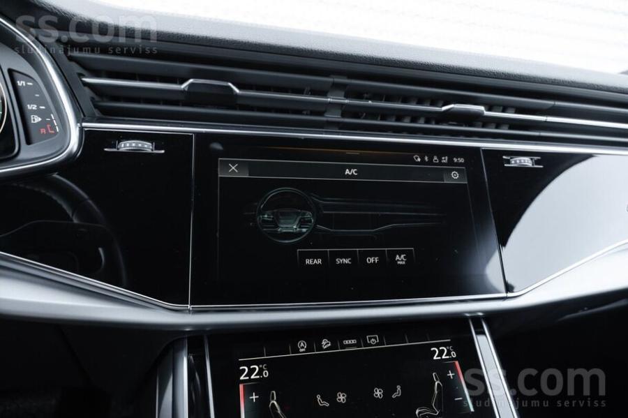 Black Audi Q7 2023 in Riga, with an engine capacity of 3.00 L and mileage of 127 thousand km for 38950 €, photo 18 on AUTOMOTO.COM.LV