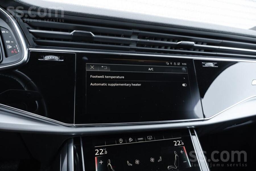 Black Audi Q7 2023 in Riga, with an engine capacity of 3.00 L and mileage of 127 thousand km for 38950 €, photo 19 on AUTOMOTO.COM.LV