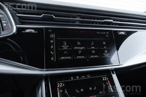 Black Audi Q7 2023 in Riga, with an engine capacity of 3.00 L and mileage of 127 thousand km for 38950 €, photo 21 on AUTOMOTO.COM.LV