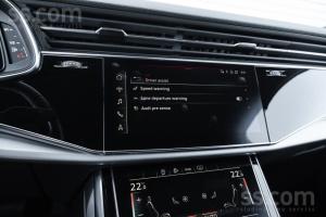 Black Audi Q7 2023 in Riga, with an engine capacity of 3.00 L and mileage of 127 thousand km for 38950 €, photo 24 on AUTOMOTO.COM.LV