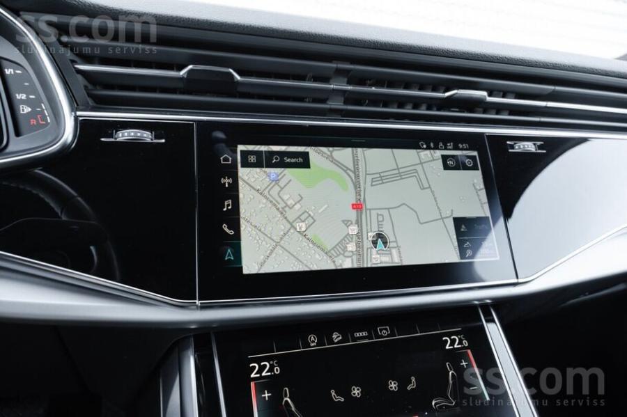 Black Audi Q7 2023 in Riga, with an engine capacity of 3.00 L and mileage of 127 thousand km for 38950 €, photo 26 on AUTOMOTO.COM.LV