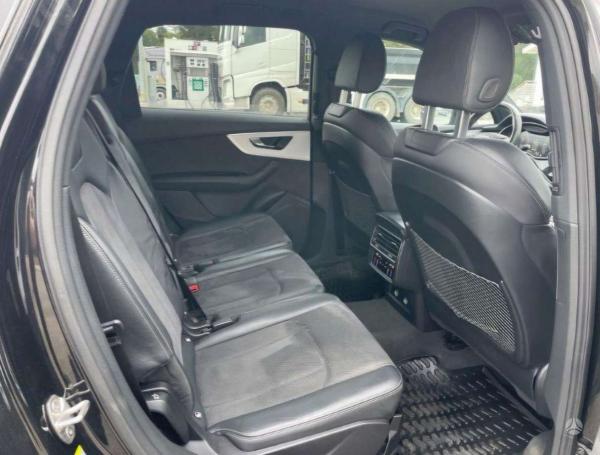 Melns Audi Q7 2023 Viļņa, ar dzinēja tilpumu 2.97 L un nobraukumu 150 tūkst. km par 41890 €, foto 9 vietnē AUTOMOTO.COM.LV