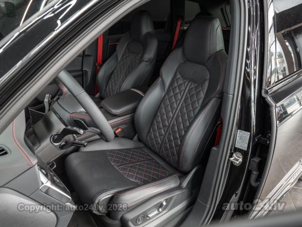 Black Audi Q7 2024 in Tallinn, with an engine capacity of 3.00 L and mileage of 45 thousand km for 96900 €, photo 6 on AUTOMOTO.COM.LV