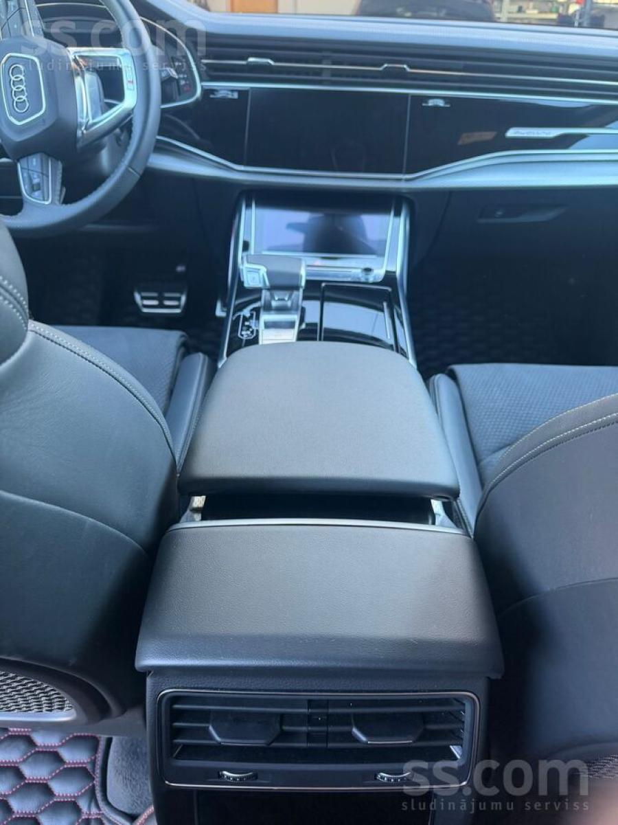 Black Audi Q7 2024 in Riga, with an engine capacity of 3.00 L and mileage of 42 thousand km for 64000 €, photo 12 on AUTOMOTO.COM.LV