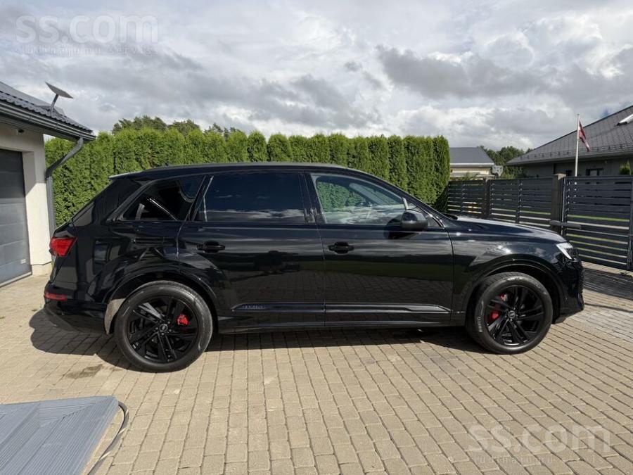 Melns Audi Q7 2024 Rīga, ar dzinēja tilpumu 3.00 L un nobraukumu 50 tūkst. km par 66500 €, foto 3 vietnē AUTOMOTO.COM.LV