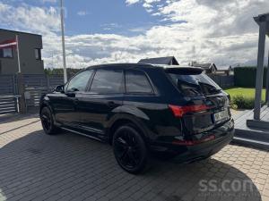 Melns Audi Q7 2024 Rīga, ar dzinēja tilpumu 3.00 L un nobraukumu 50 tūkst. km par 66500 €, foto 8 vietnē AUTOMOTO.COM.LV