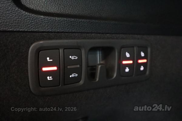 Black Audi Q7 2025 in Tallinn, with an engine capacity of 3.00 L and mileage of 24 thousand km for 64900 €, photo 11 on AUTOMOTO.COM.LV