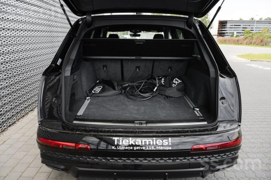 Melns Audi Q7 2026 Rīga, ar dzinēja tilpumu 3.00 L un nobraukumu 2 tūkst. km par 82900 €, foto 33 vietnē AUTOMOTO.COM.LV