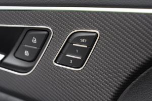 Melns Audi Q7 2026 Mārupe, ar dzinēja tilpumu 3.00 L un nobraukumu 2 tūkst. km par 81900 €, foto 11 vietnē AUTOMOTO.COM.LV