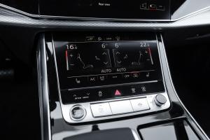 Black Audi Q7 2026 in Marupe, with an engine capacity of 3.00 L and mileage of 0 thousand km for 79900 €, photo 31 on AUTOMOTO.COM.LV