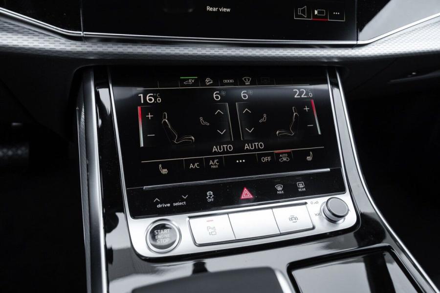 Black Audi Q7 2026 in Marupe, with an engine capacity of 3.00 L and mileage of 0 thousand km for 79900 €, photo 31 on AUTOMOTO.COM.LV