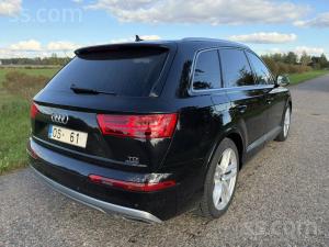 Black Audi Q7 2016 in Ogre, with an engine capacity of 3.00 L and mileage of 299 thousand km for 16500 €, photo 7 on AUTOMOTO.COM.LV