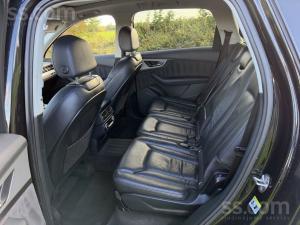 Black Audi Q7 2016 in Ogre, with an engine capacity of 3.00 L and mileage of 299 thousand km for 16500 €, photo 12 on AUTOMOTO.COM.LV