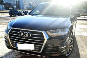 Black Audi Q7 2018 in Kaunas, with an engine capacity of 1.98 L and mileage of 230 thousand km for 23900 €, photo 2 on AUTOMOTO.COM.LV
