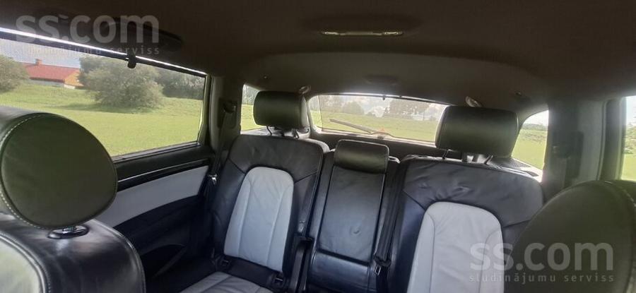 Melns Audi Q7 2008 Liepāja, ar dzinēja tilpumu 3.00 L un nobraukumu 422 tūkst. km par 5000 €, foto 7 vietnē AUTOMOTO.COM.LV